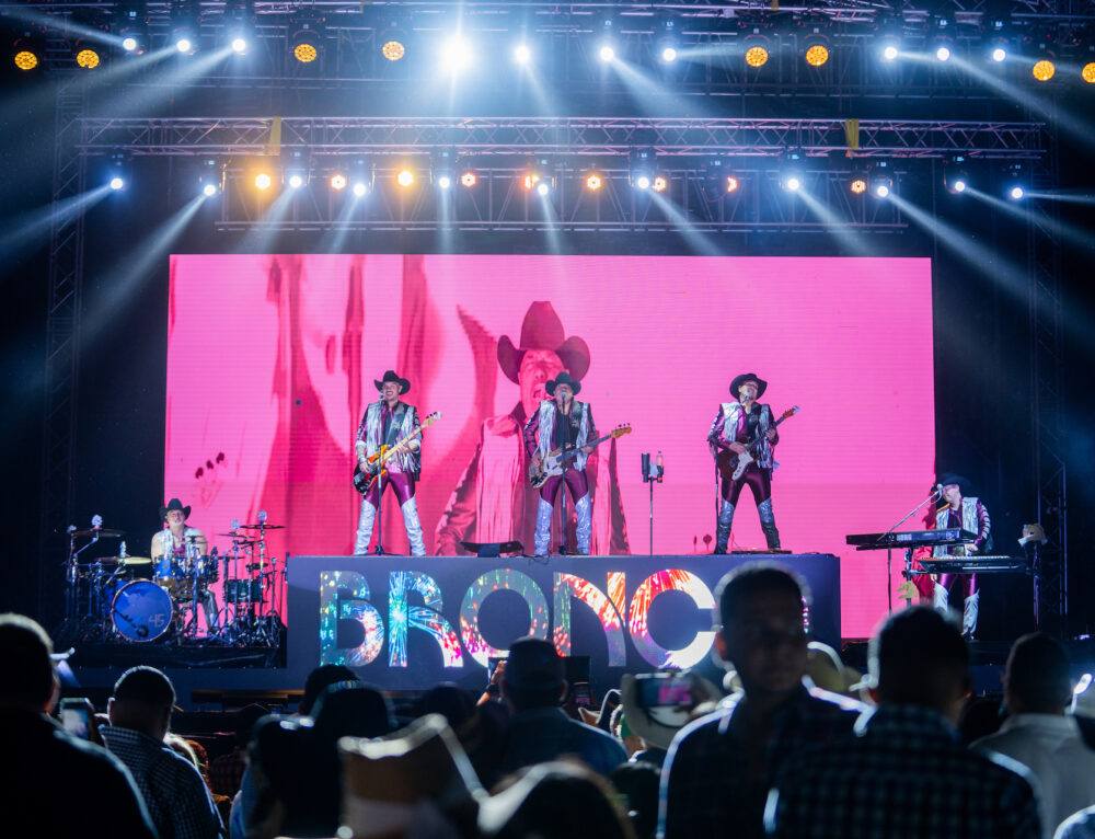 ANUNCIA BRONCO TOUR 45 – Bronco es Bronco